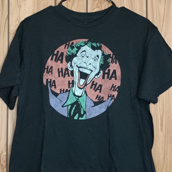 DC Comics | Shirts | Joker Retro Tshirt Large Batman Dc Laugh Ha Tee Shirt Comic Book Villain ...